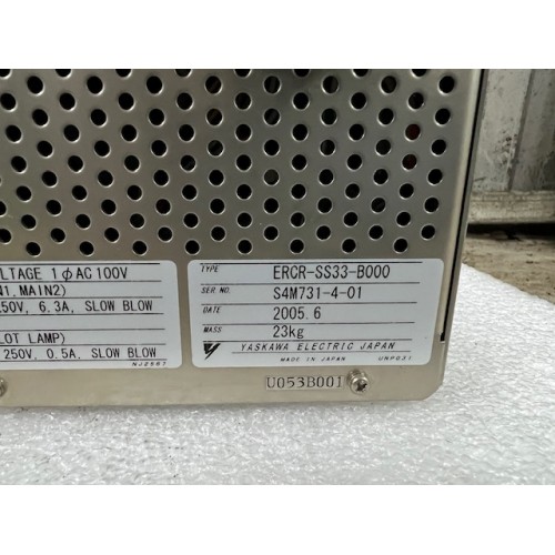 Yaskawa XU-RC400M-B03 300mm wafer robot w/ ERCR-SS33-B000 controller