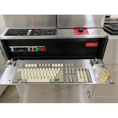 KLA-Tencor SurfScan 7200 Patterned Wafer Inspection System